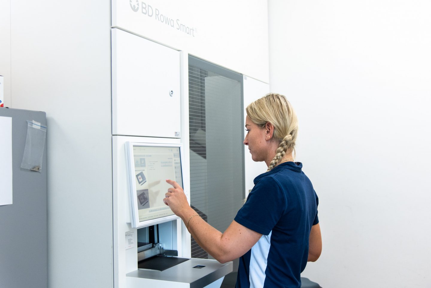 Hirsch-Apotheke, Reinbek - BD Rowa - Smart, Vmotion